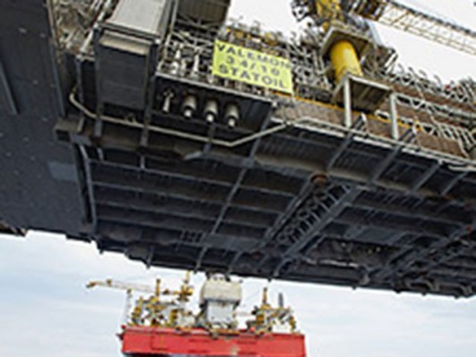 Video: Topside installed on Statoil's Valemon field - News for the ...