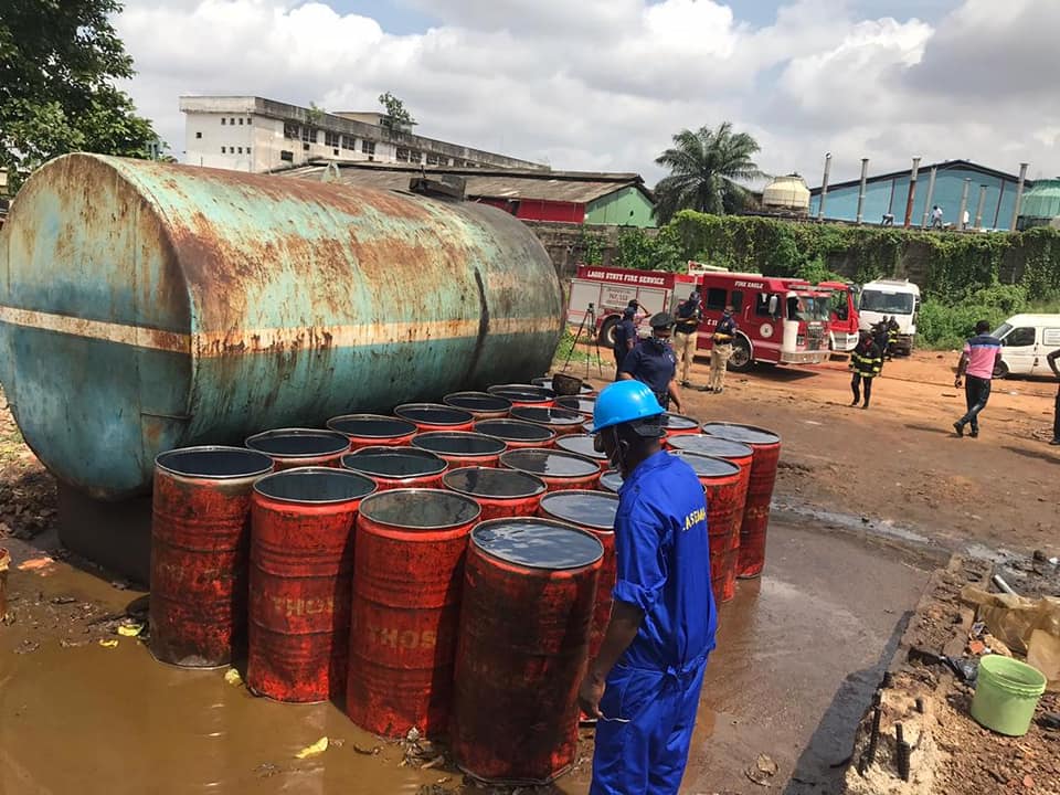 Illicit fuel storage fire in Lagos extinguished - News for the Energy ...