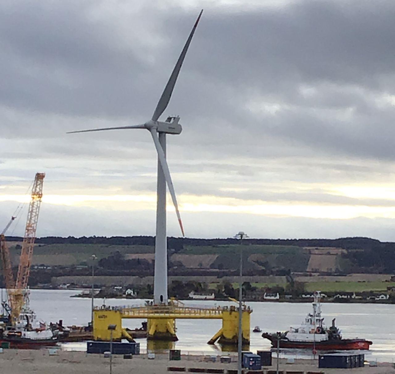 Demonstration turbine for Kincardine floating wind project arrives in ...