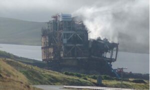 Smoke seen billowing from decommissioned Ninian Northern platform