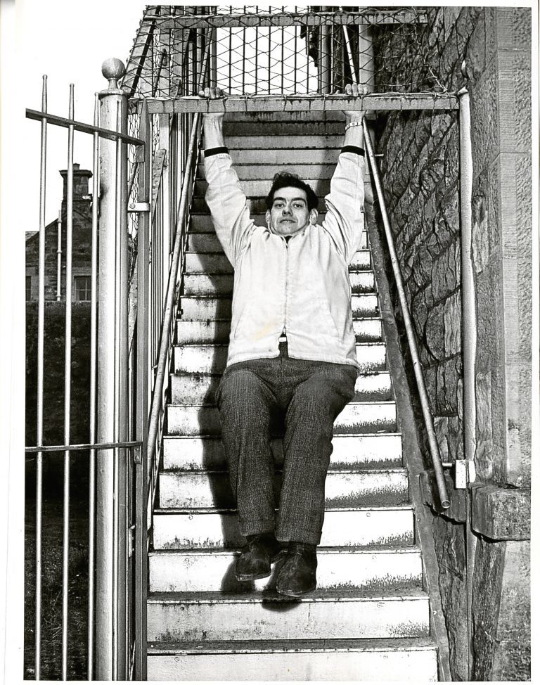 The tale of Angus Barbieri who fasted for more than a year - and lost ...