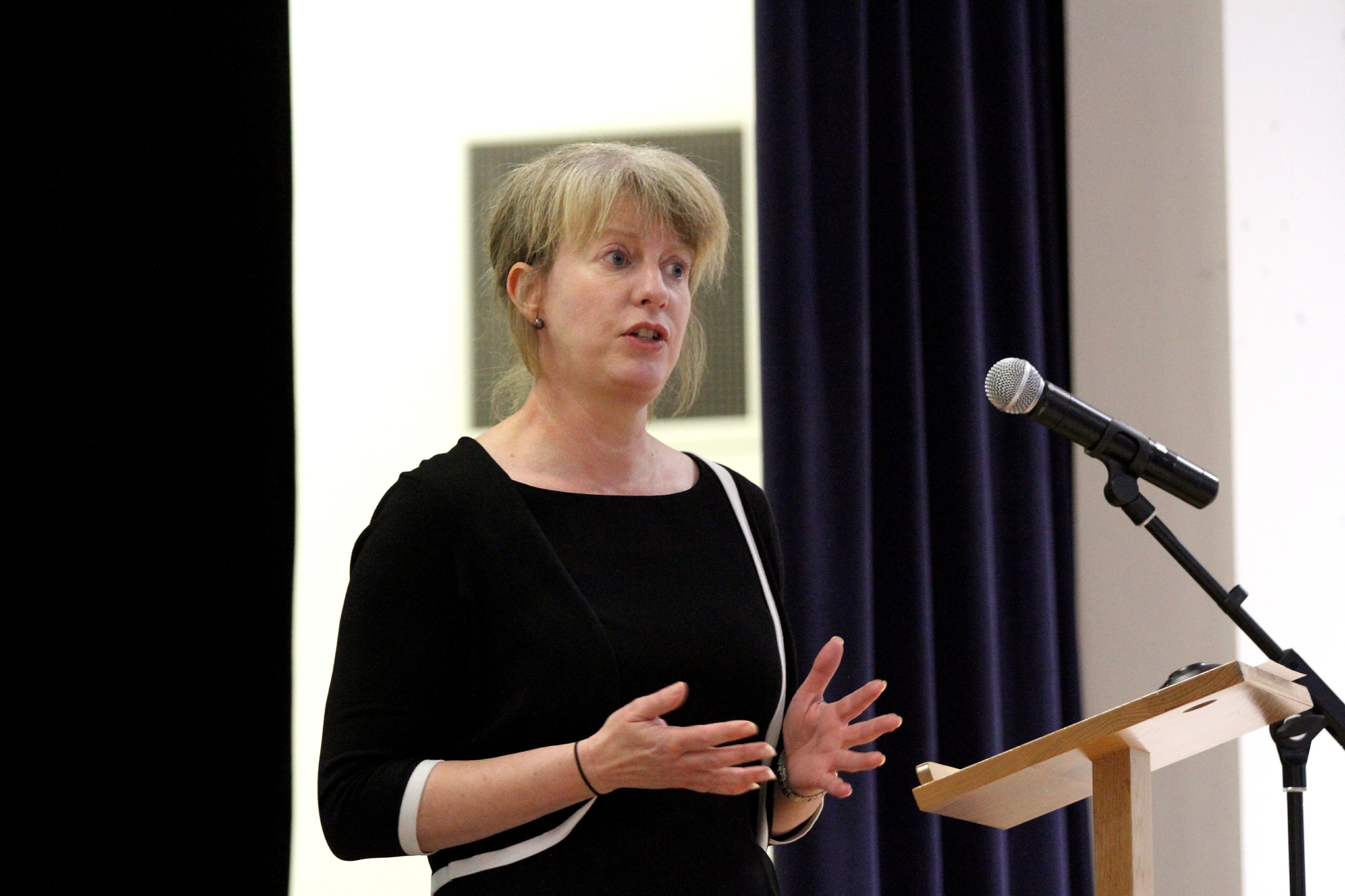 Shona Robison slams UK Government as figures show 34% rise in foodbank ...