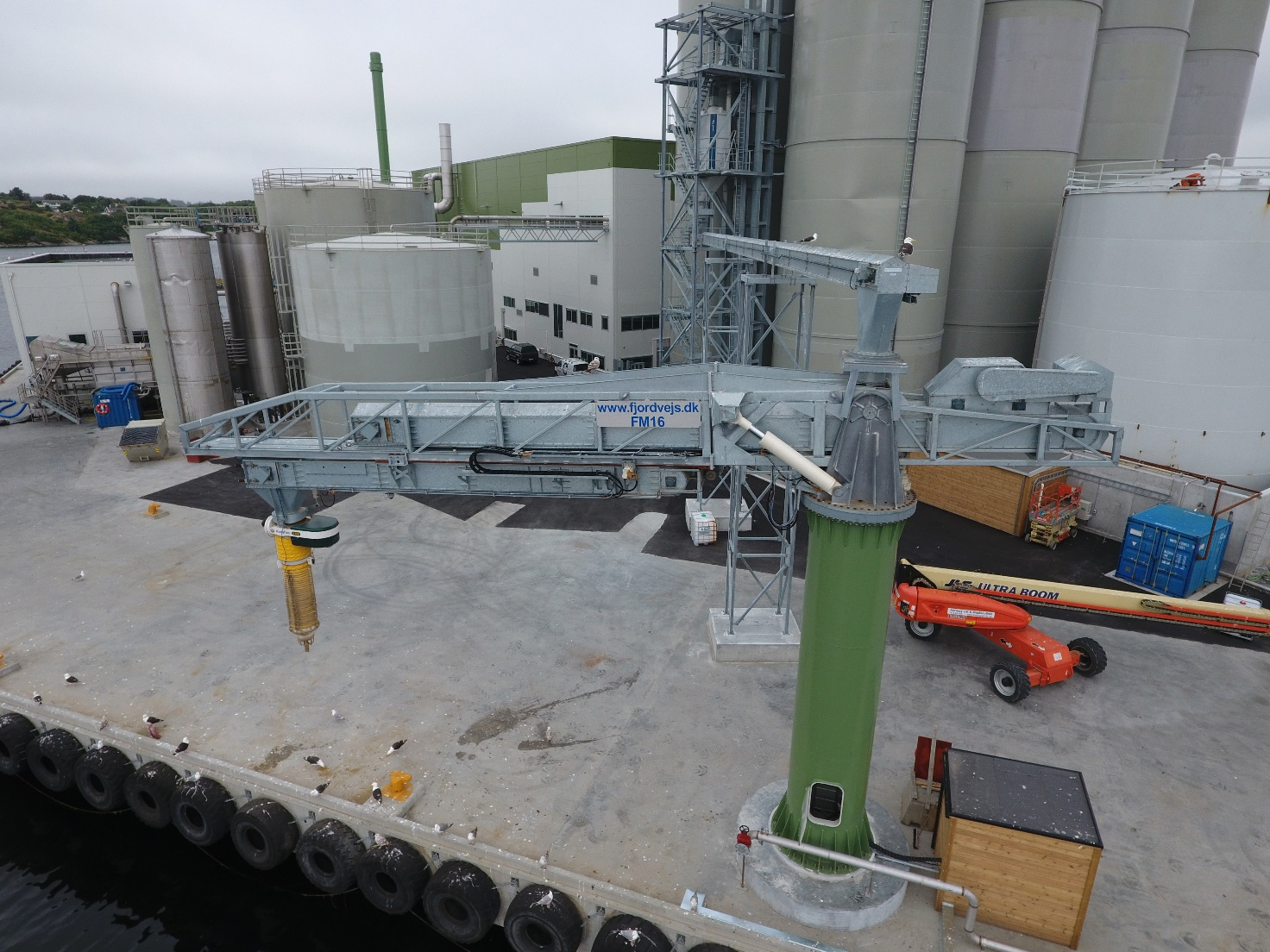 Stress-free loading with FM BULK HANDLING - Fish Farmer Magazine