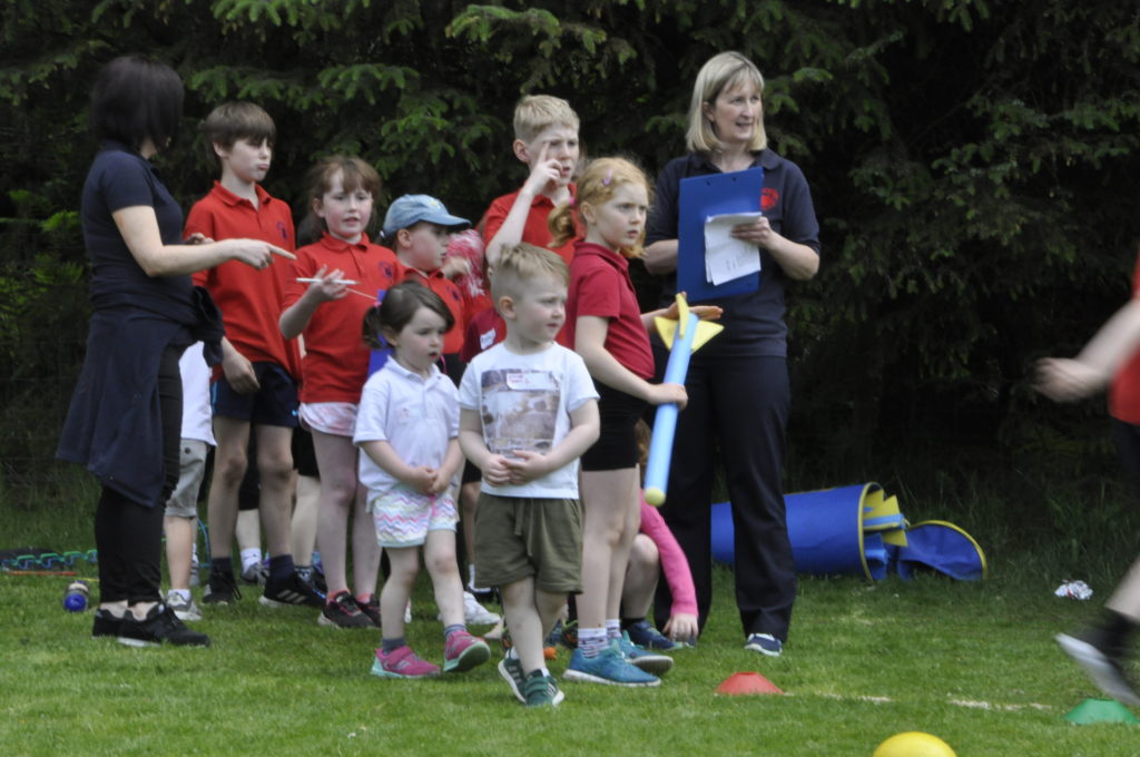 Sunshine, smiles and a brief shower for Dunbeg children - The Oban Times