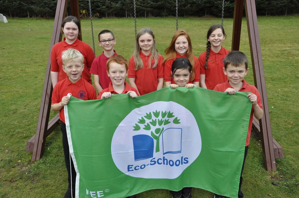 Dunbeg pupils earn sixth green flag - The Oban Times