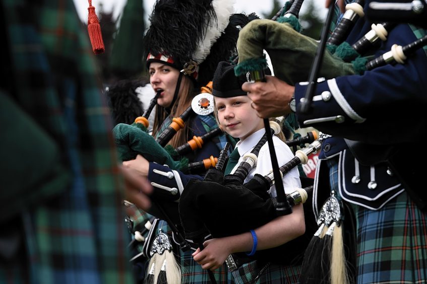 PICTURES: Legend of Donald Dinnie inspires rousing Aberdeenshire ...