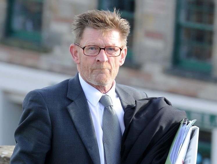 Aberdeen solicitor gets telling off after snubbing Sheriff's demand to ...