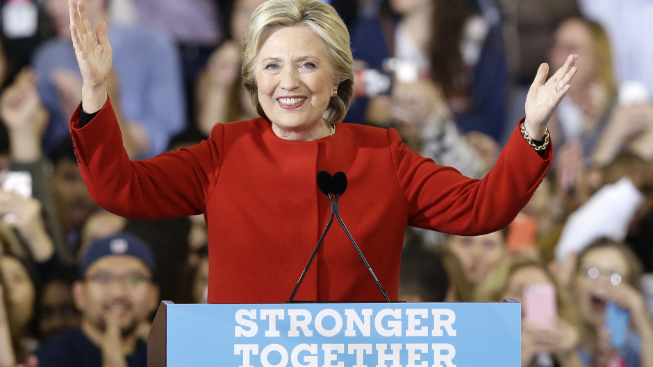 'I feel like an idiot now': Alleged victim of Hillary Clinton ...