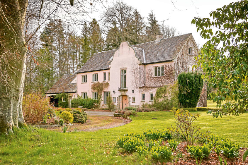 Inside the incredible Beauly house where time stood still - Press and ...