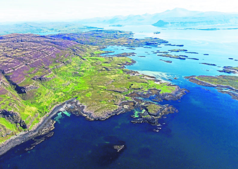 More than 350 people express an interest in moving to a remote Scottish ...