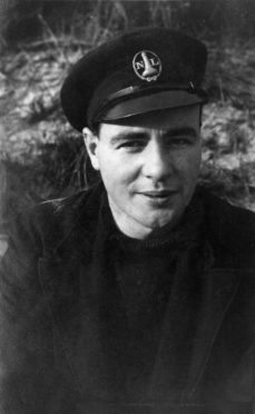 'Ah well, I canna pay ye, but the Lord will': Archie's Lights reveals ...