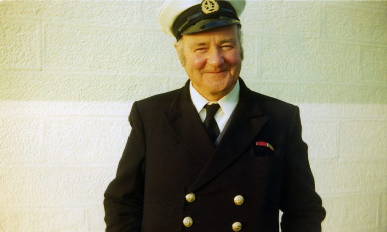 'Ah well, I canna pay ye, but the Lord will': Archie's Lights reveals ...