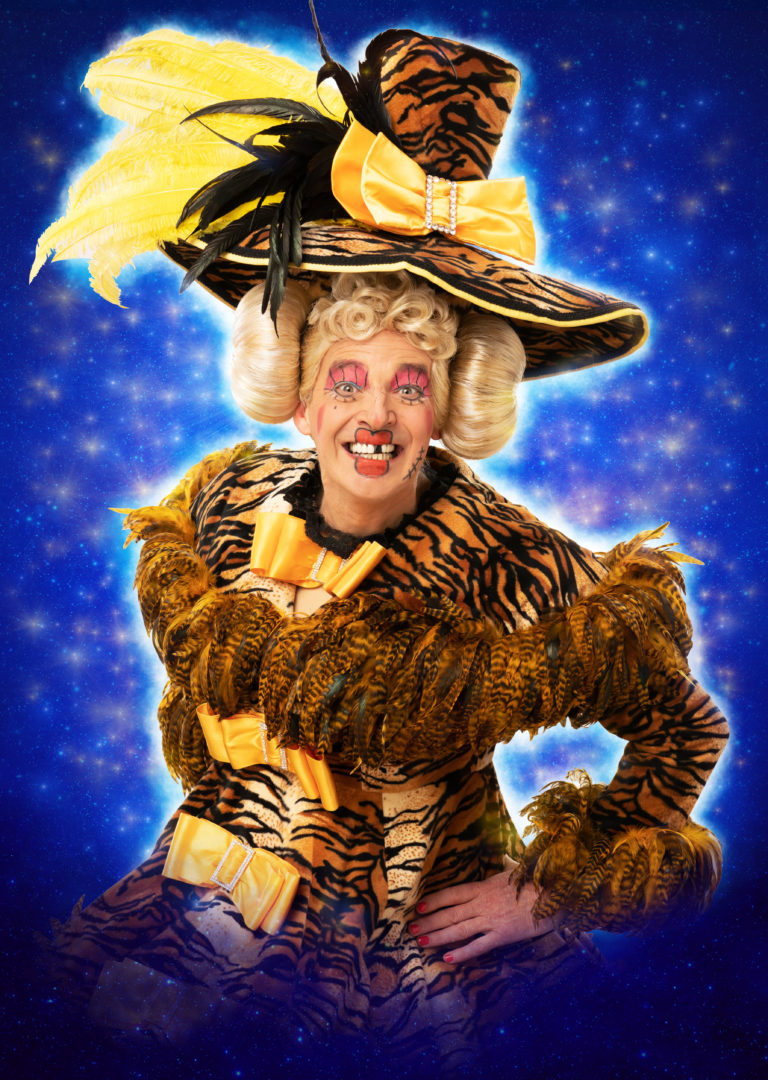 Louie Spence and Laura Main to star in Cinderella pantomime at His ...