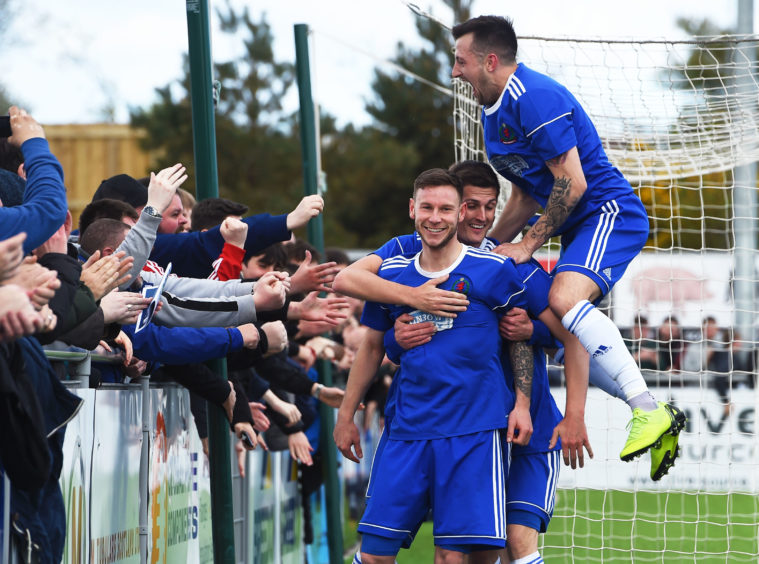 Cove Rangers announce new fan membership scheme as League Two champions ...