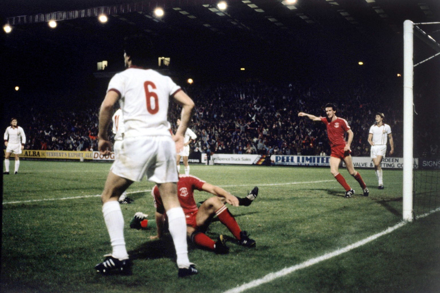 Billy Stark remembers Aberdeen glory season on anniversary of Celtic ...