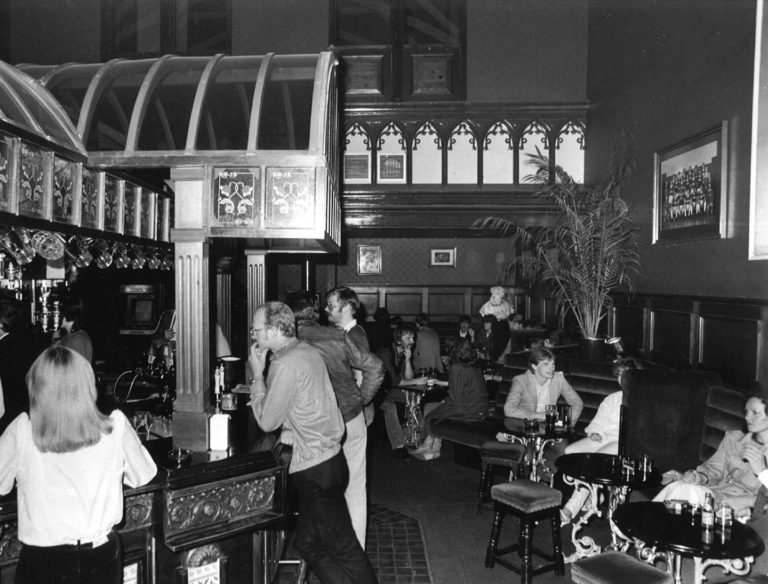 Cheers to some of Aberdeen's memorable vanished pubs and clubs down ...