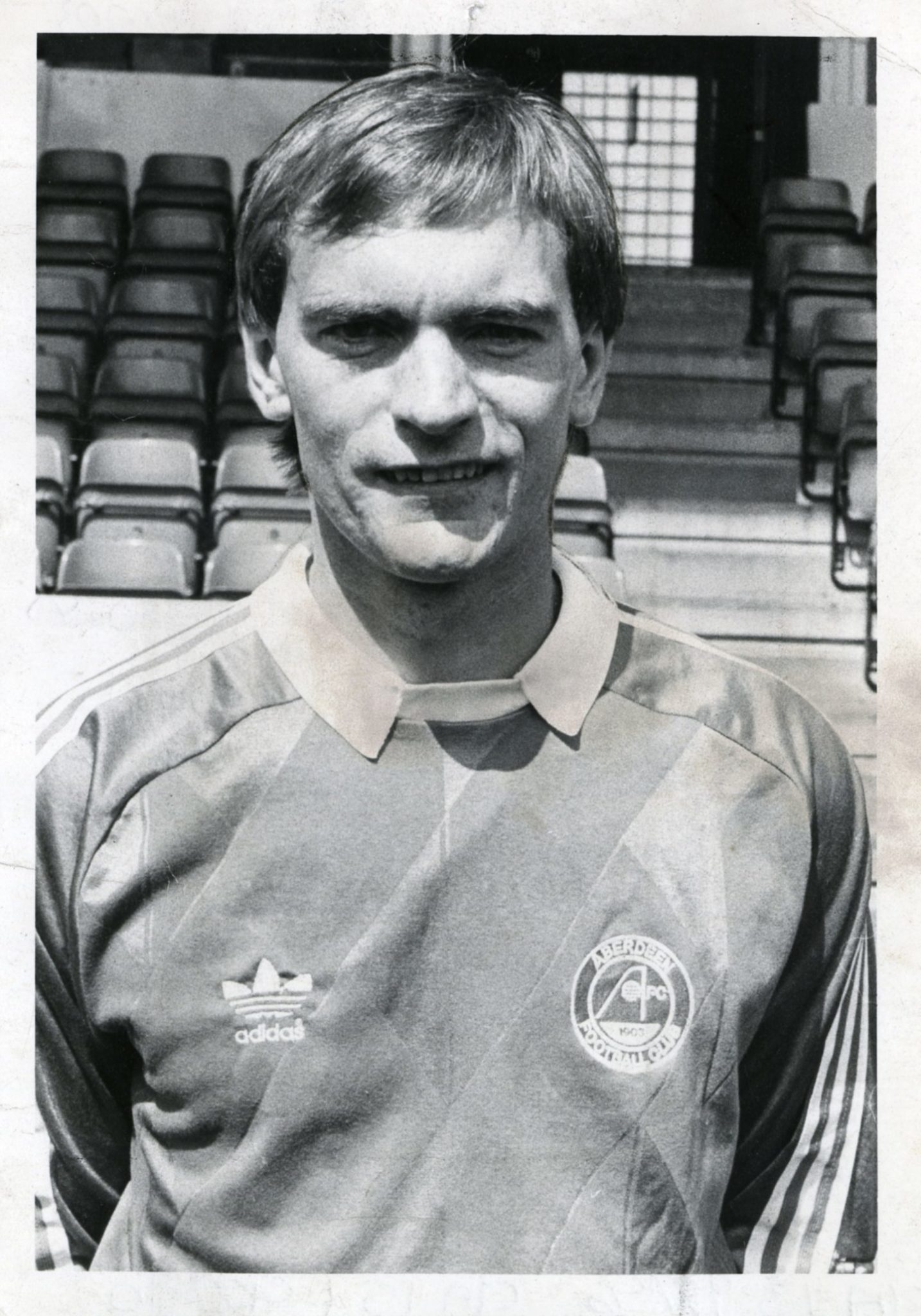 Jim Leighton 'not quite Aberdonian', but working for men's health