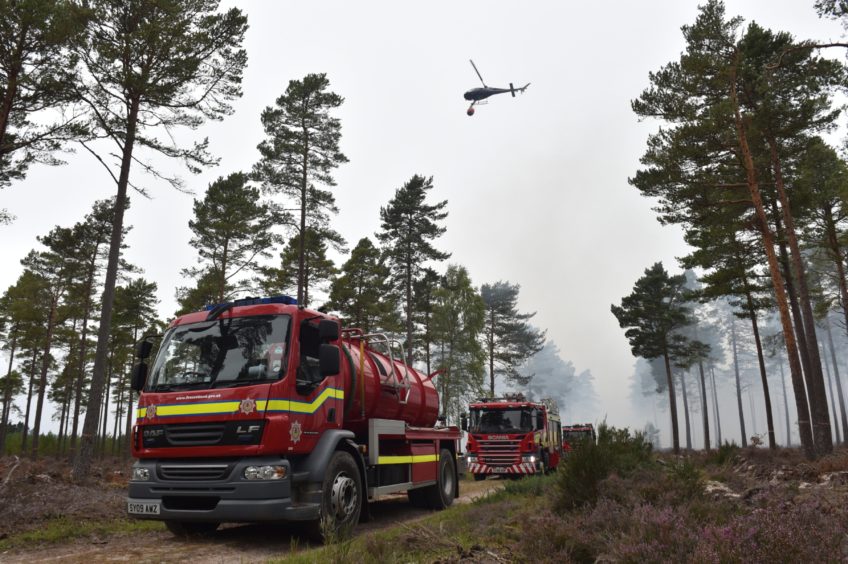 Fire crews battle for nearly a day to extinguish blaze at Culbin Forest ...