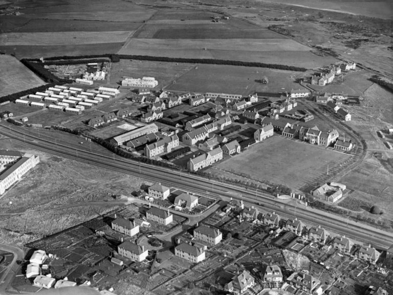 Step back in time: Photographic memories of Gordon Barracks - Press and ...