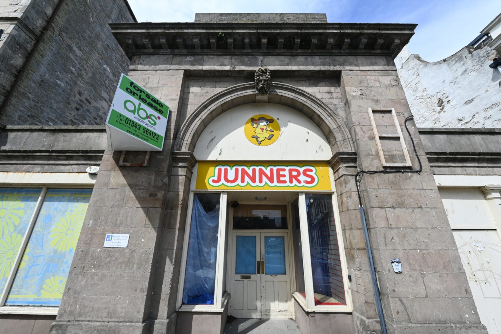 Gone but not forgotten: Five closed Elgin shops that you miss