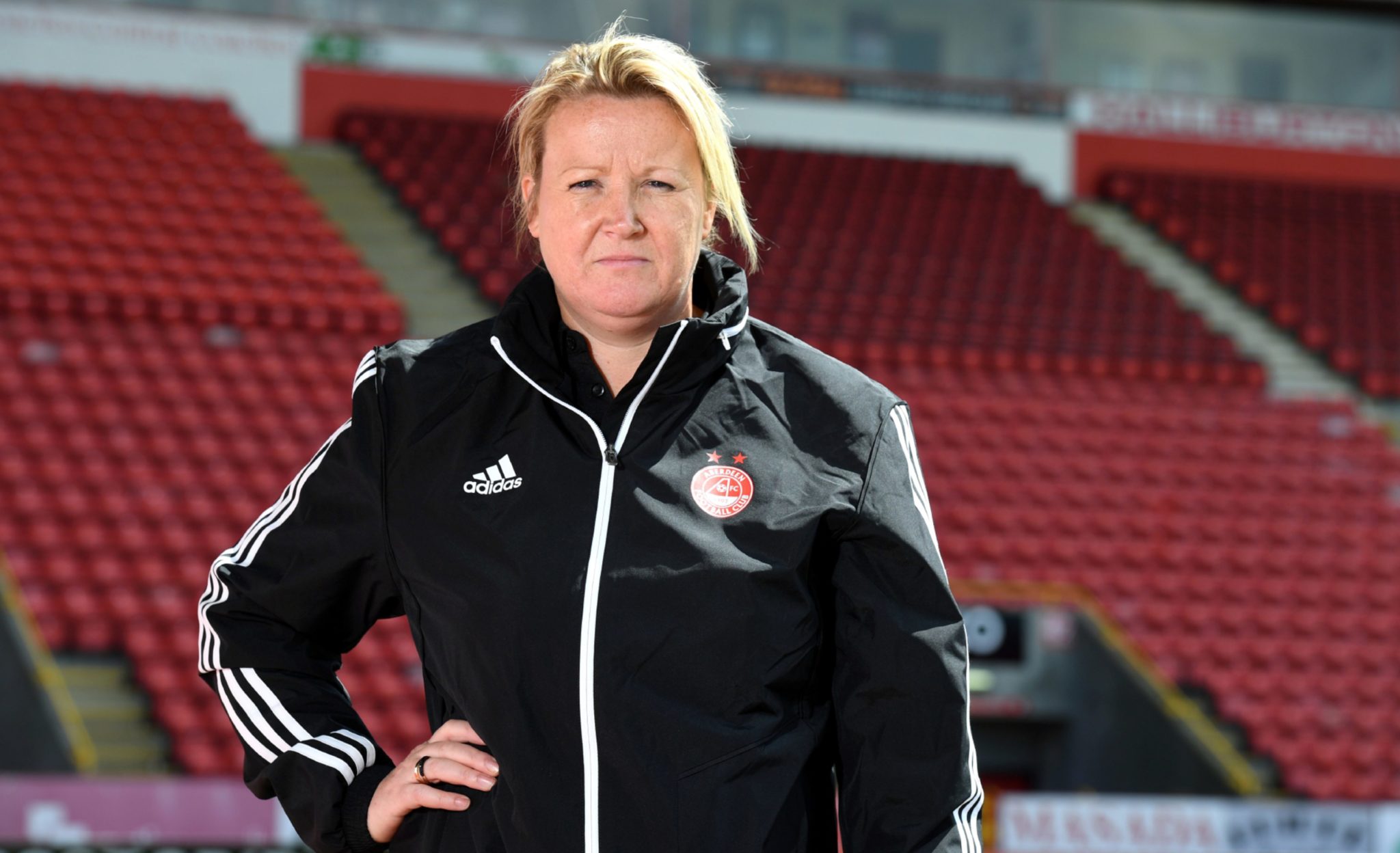 Dons Women boss Emma Hunter urges calm ahead of Partick Thistle clash
