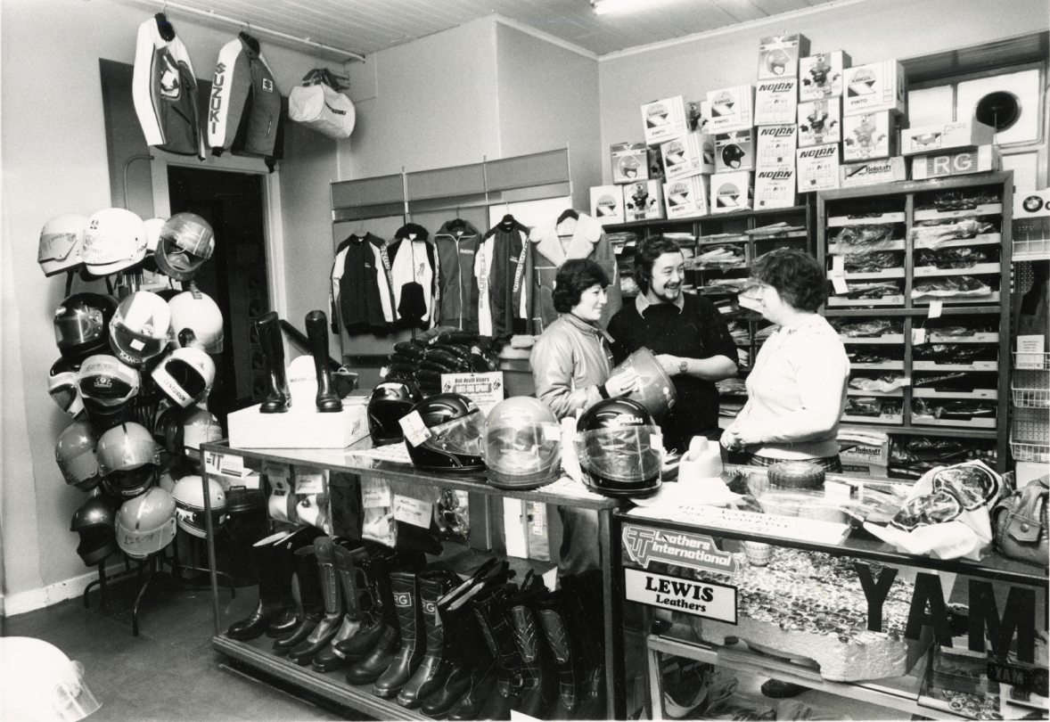 Step back in time: Photographic memories of Shirlaws Aberdeen - Press ...