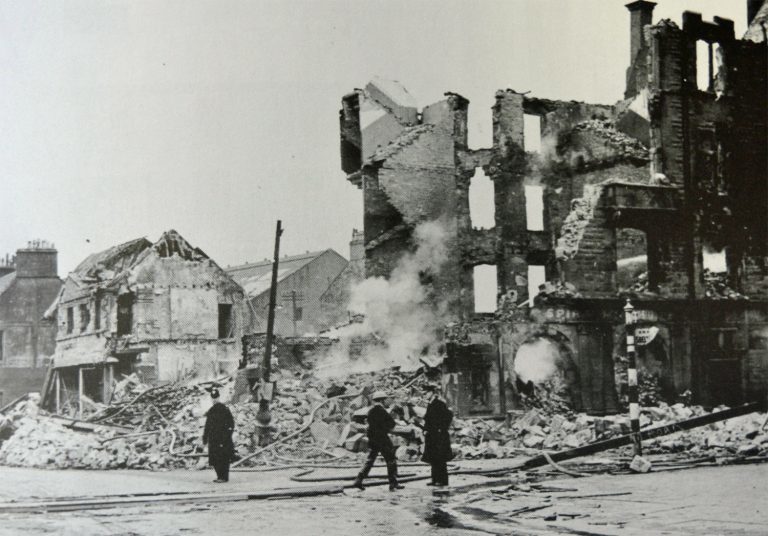 One Foot in the Grave's Richard Wilson reveals 10 of the years that ...