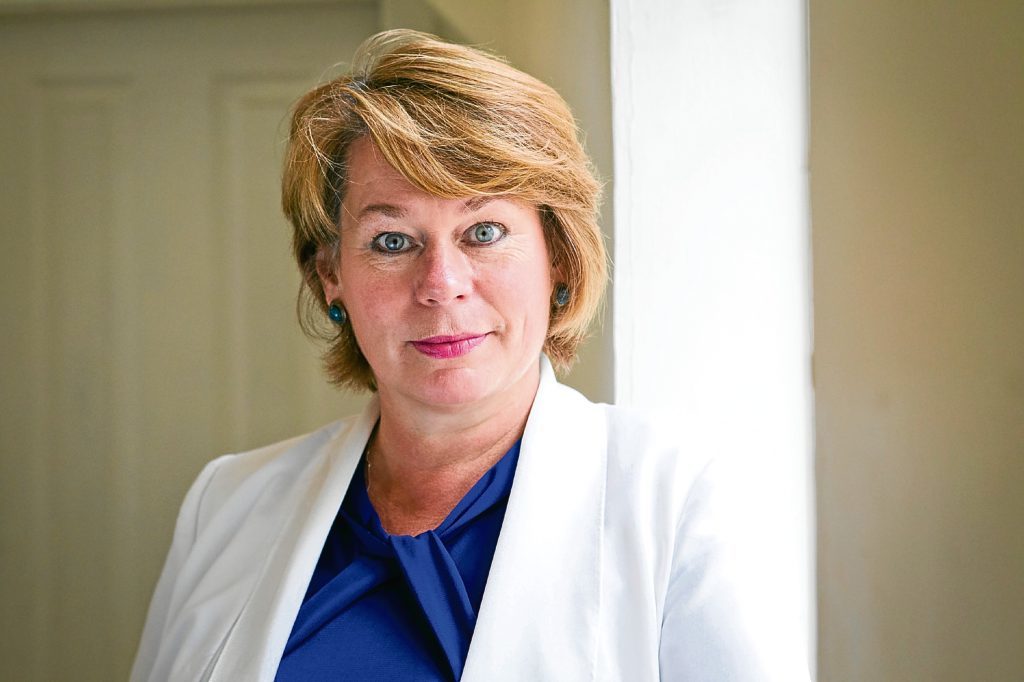 Cleared MP Michelle Thomson still waiting for apology from Nicola ...