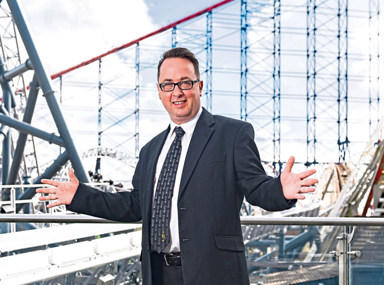 Jamie Rae 30 years on: The former teenage heart-throb back on stage at ...