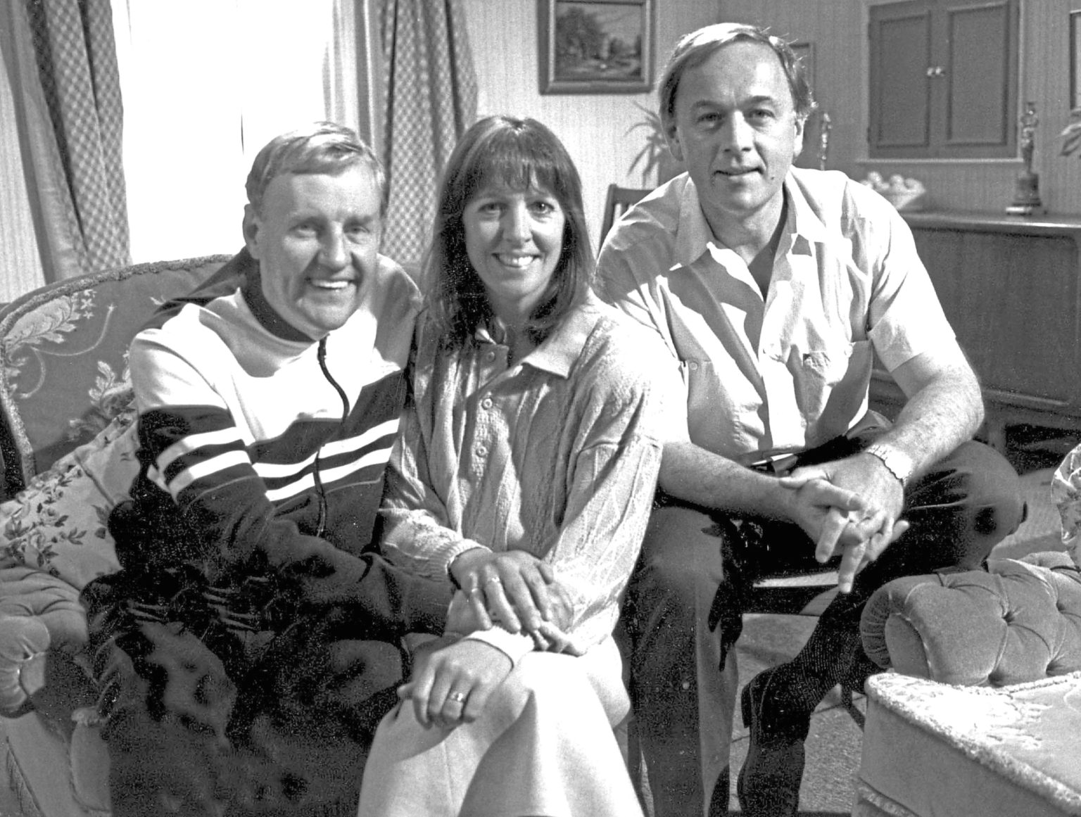 Behind-the-scenes secrets of the sitcoms, part one: John Esmonde and ...