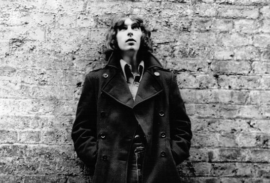 Dundee pub drinks inspired 1960s pop star to put together new album for ...