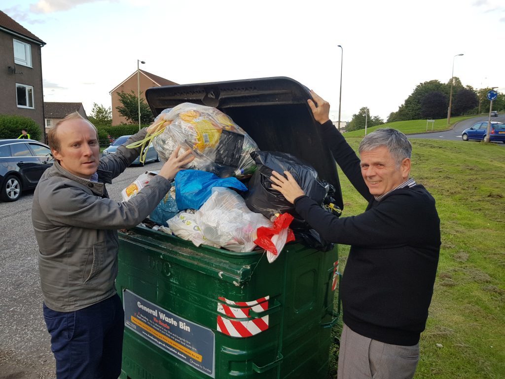 Labour councillors set up bins hotline in response to "crisis of ...
