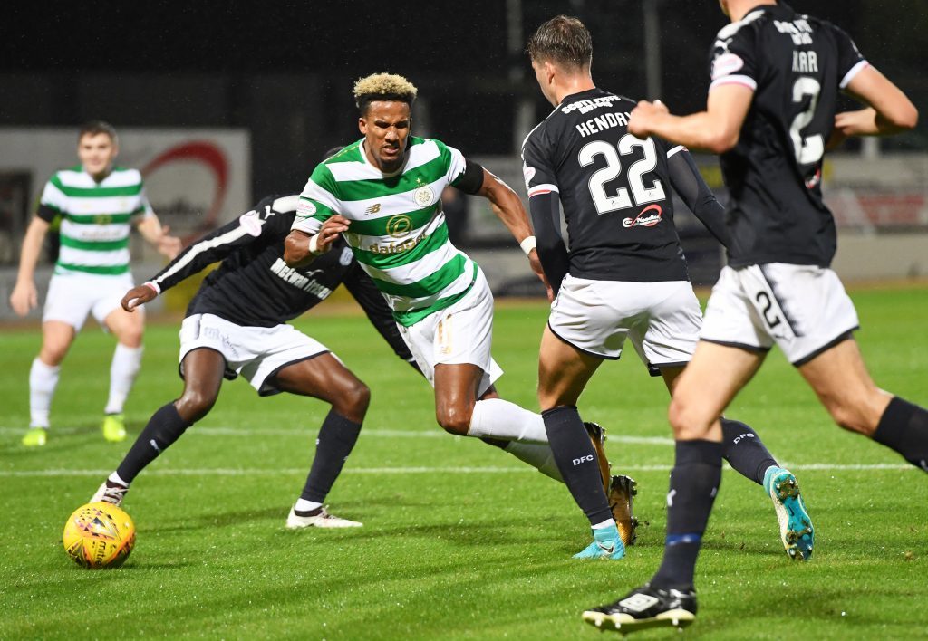 VIDEO: Dundee v Celtic...Was this a dive from Celtic's Scott Sinclair ...