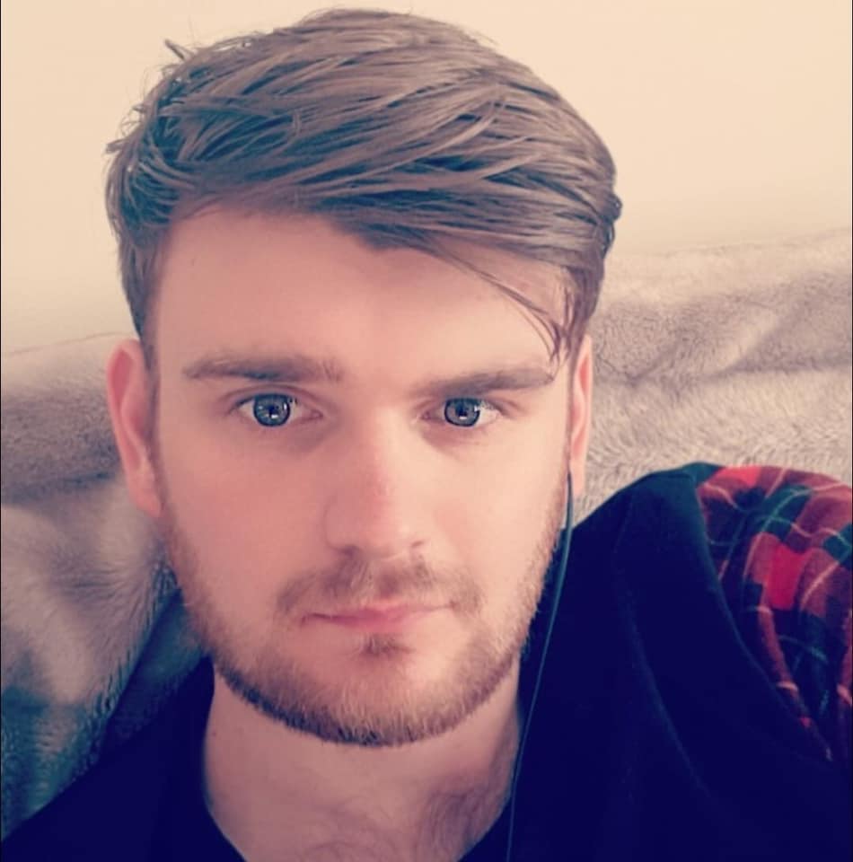 Tributes paid to popular Burntisland man after "unexplained" death ...