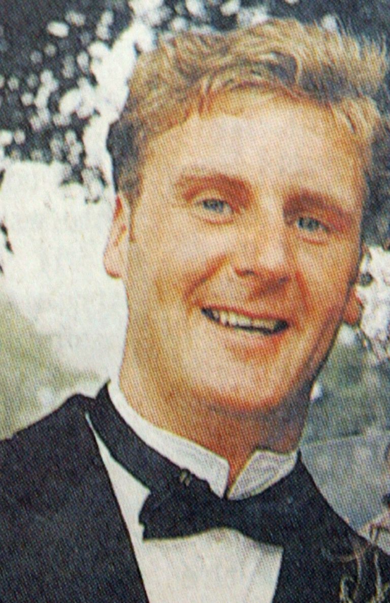 'Insane' Dundee knife killer spotted shopping in Glasgow - The Courier