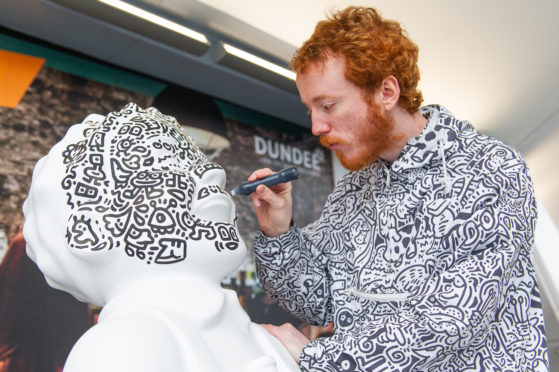 Oor Wullie statue given makeover by Instagram star Mr Doodle at Dundee ...
