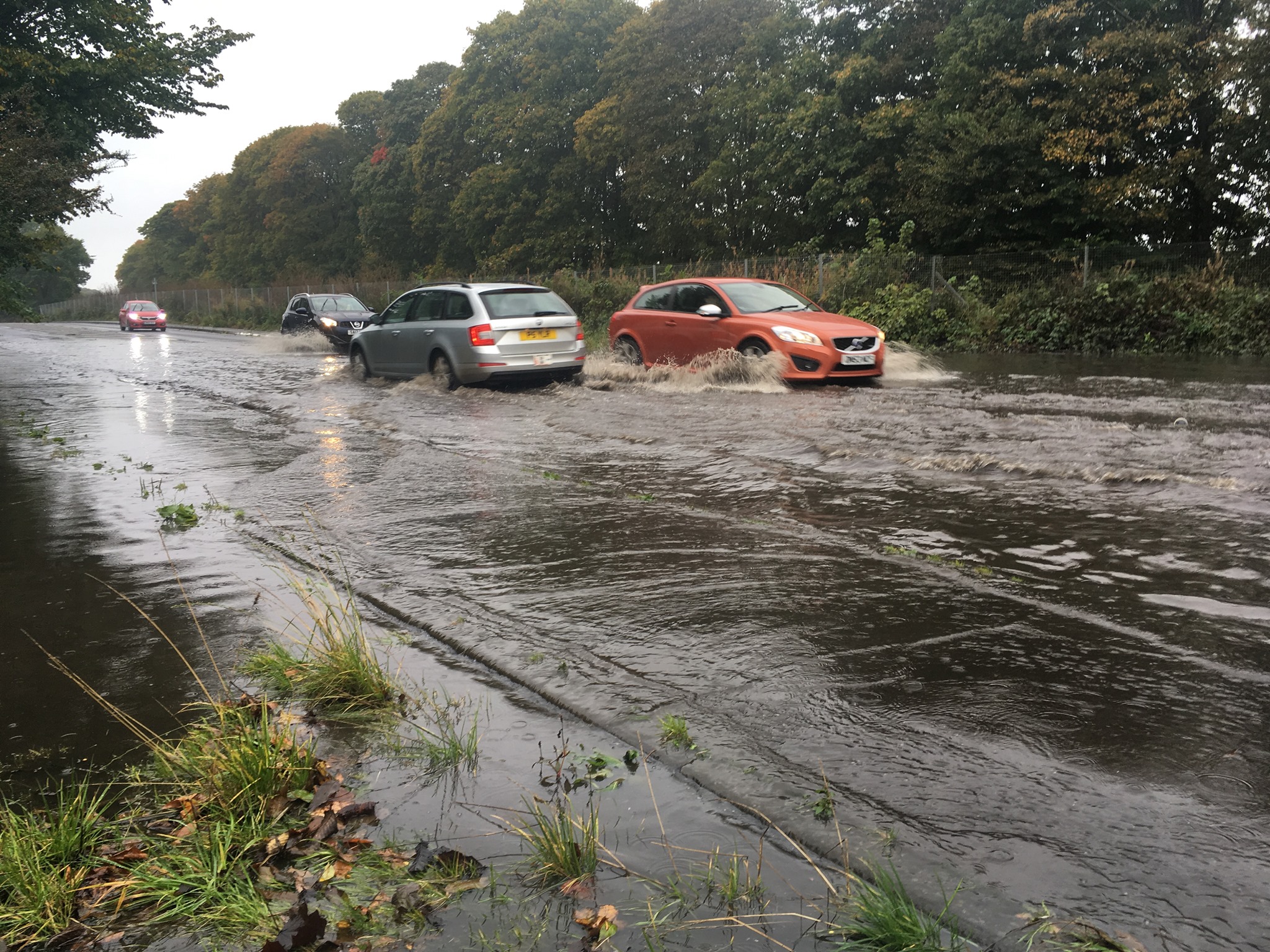 Roads flooded across Fife as yellow weather warning continues - The Courier
