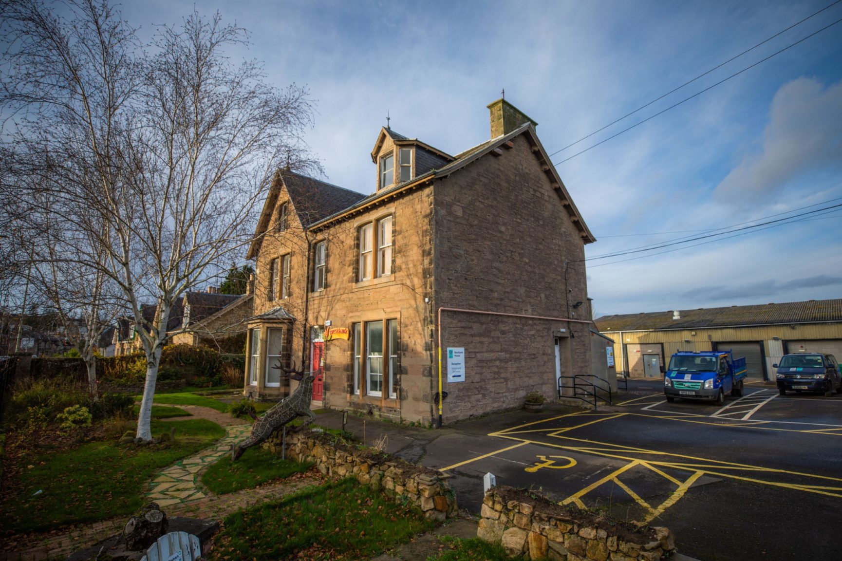 Man who had sex with schoolgirl found at Perth's unpaid work hub