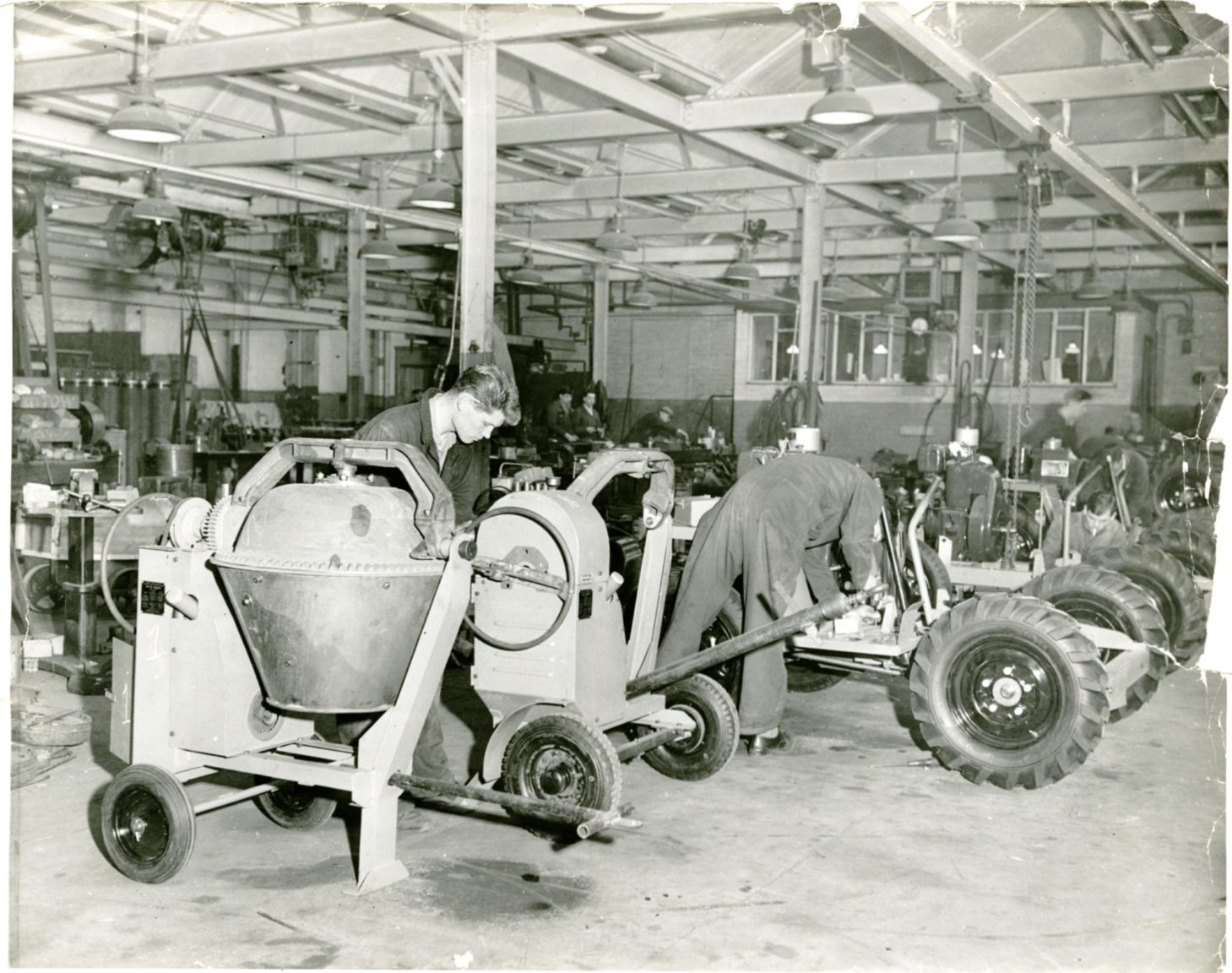 Monifieth memories: From boozy barmaids to golf-obsessed jute barons ...