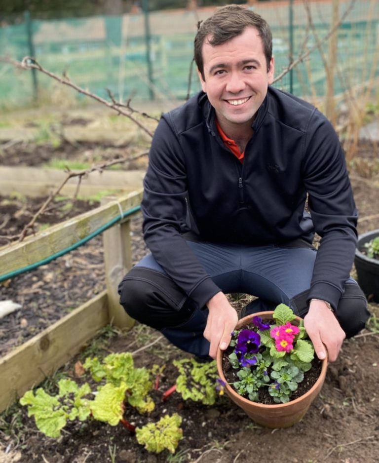 New BBC Beechgrove star Calum Clunie from Fife thanks his grandparents ...
