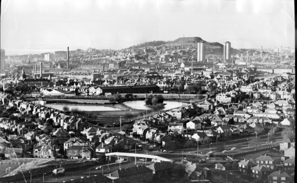 Trip back in time: Aerial photos of Dundee through the decades - The ...