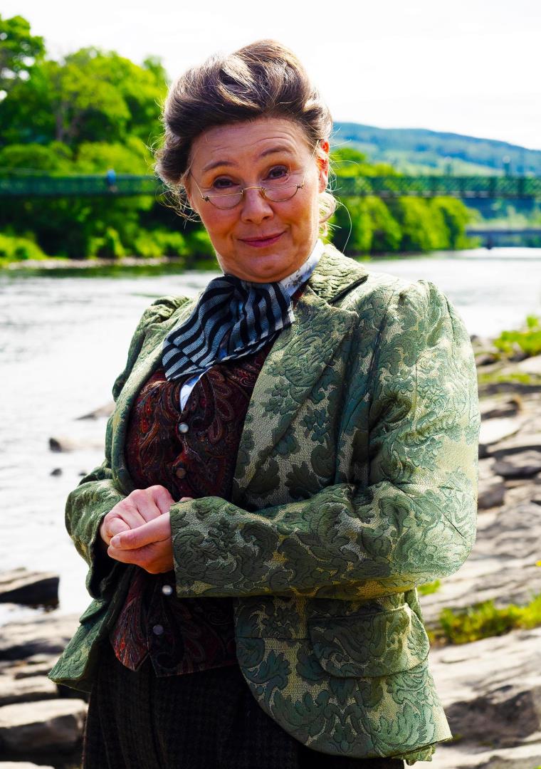 'I was turning into Isa Drennan!', says Still Game's Jane McCarry as ...