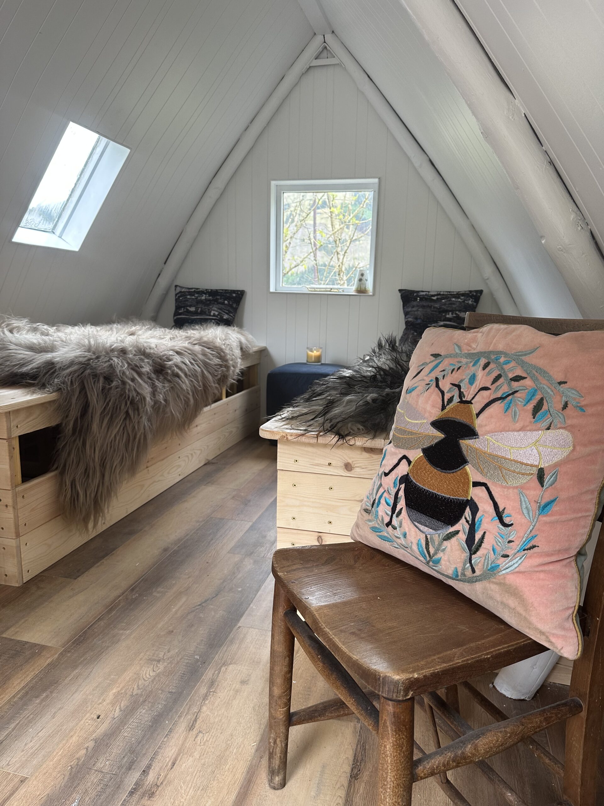 Good vibrations will leave guests buzzing at UK's first bee therapy ...