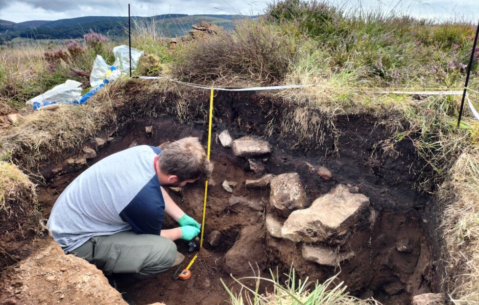 Archaeologists uncover complete Neolithic cursus on the Isle of Arran ...