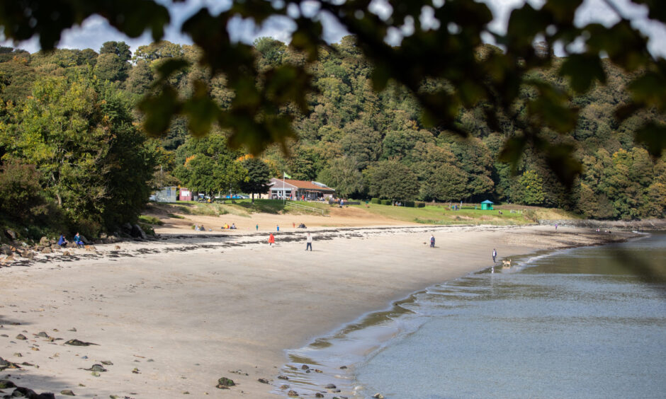 Rejects Kirkcaldy store closed after death of man, 62, at shop