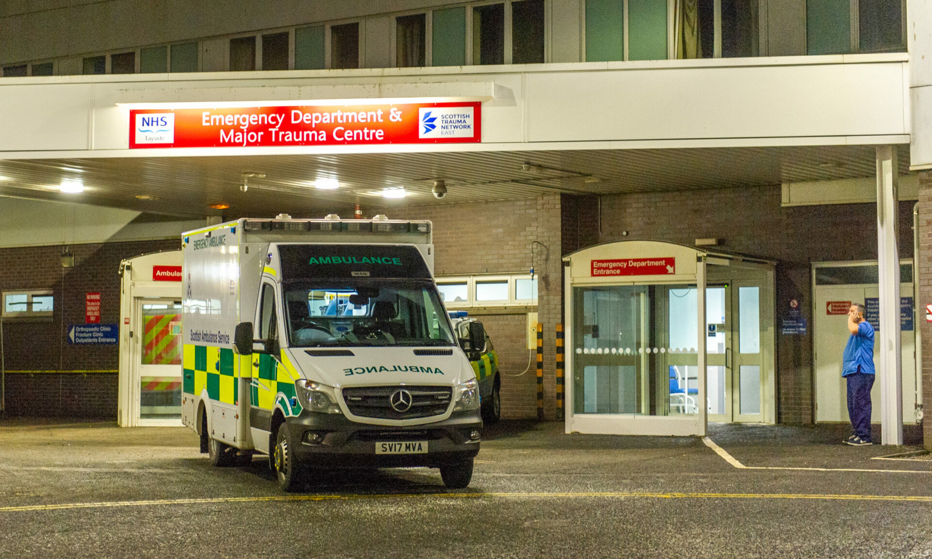 Prison for man who attacked nurse and police officer in Ninewells