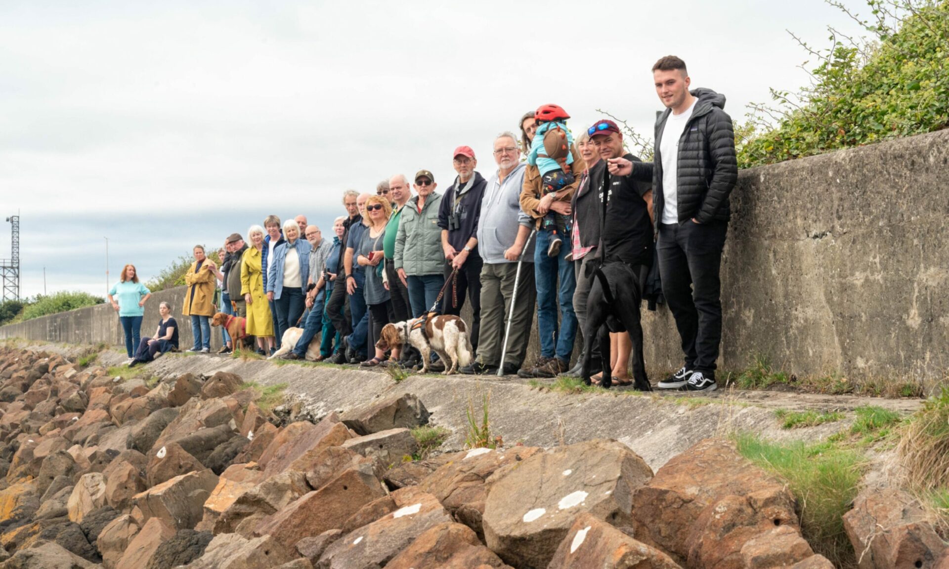 Burntisland harbour protest march planned amid ongoing lock-out