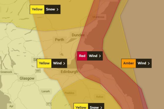 Dundee and Fife issued with rare red weather warning due to Storm Arwen