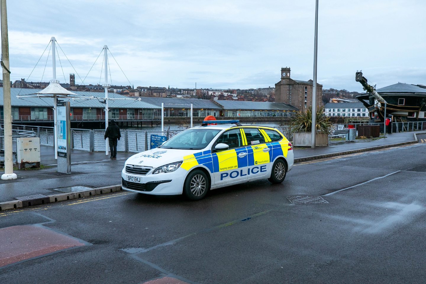 City Quay in Dundee reopens after early-morning police incident - The ...