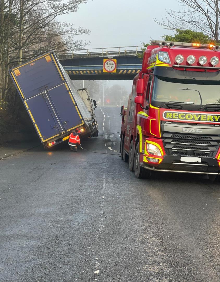Lorry which struck rail bridge over main Dunfermline road is removed ...
